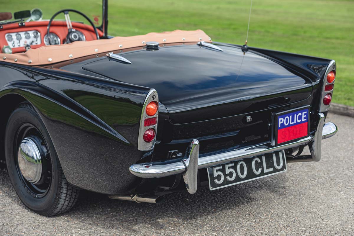 DAIMLER SP250 GOING TO AUCTION IN UK - JUST CARS