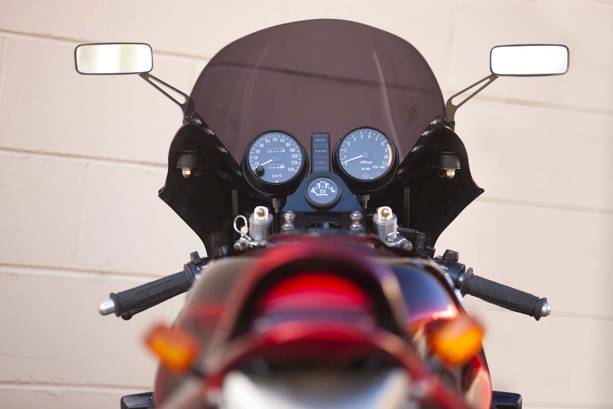 FEATURE - MOTO MARTIN KAWASAKI - JUST BIKES